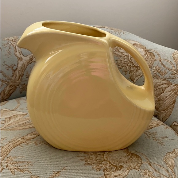 Fiestaware | Accents | Fiestaware Large Yellow Disc Pitcher | Poshmark